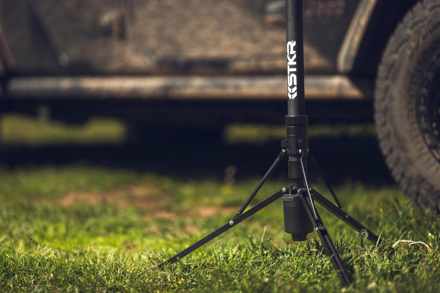 Which FLi Telescoping Light Fits Your Style? – STKR Concepts