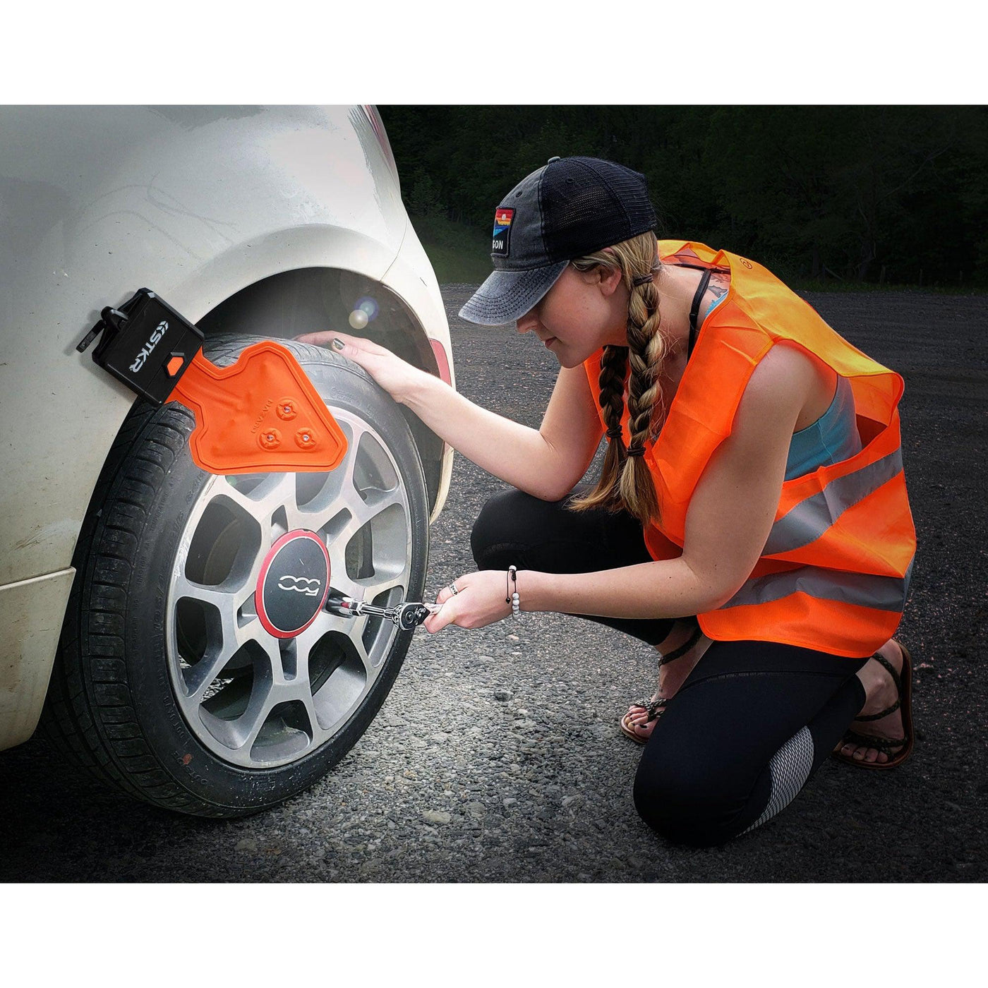 STKR - FLEXIT Auto - Flexible Flashlight For Roadside Assistance and ...